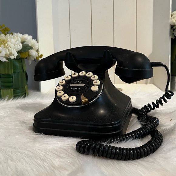 Pottery Barn | Accents | New Pottery Barn Retro Grand Phone Push Button ...